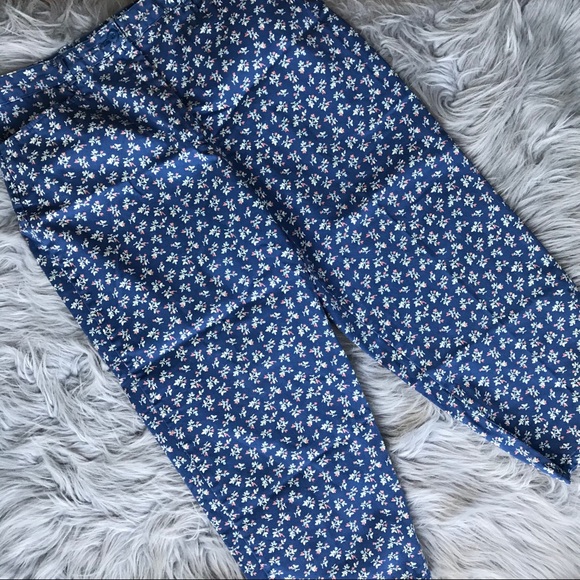Liz Claiborne | Pants & Jumpsuits | Crazy Horse Capri | Poshmark